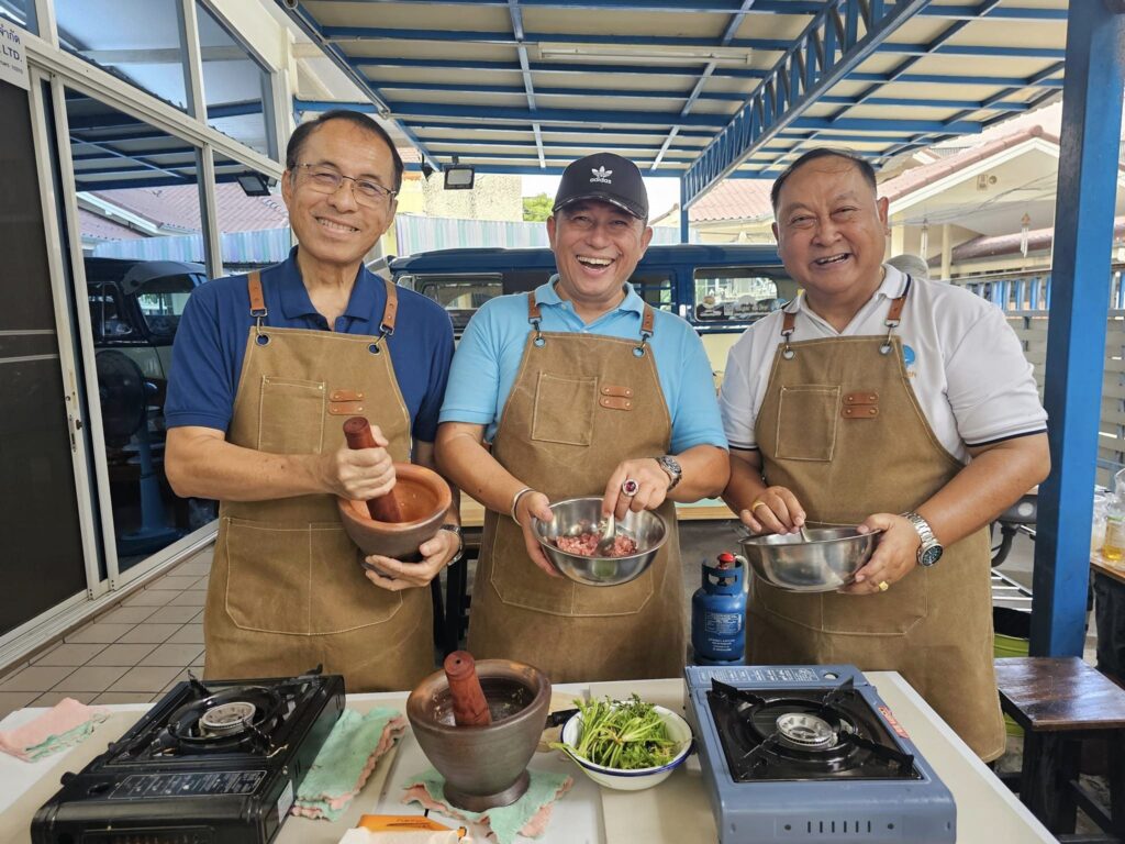 Afternoon Thai Cooking Class in Bangkok | Uncle & Aunty